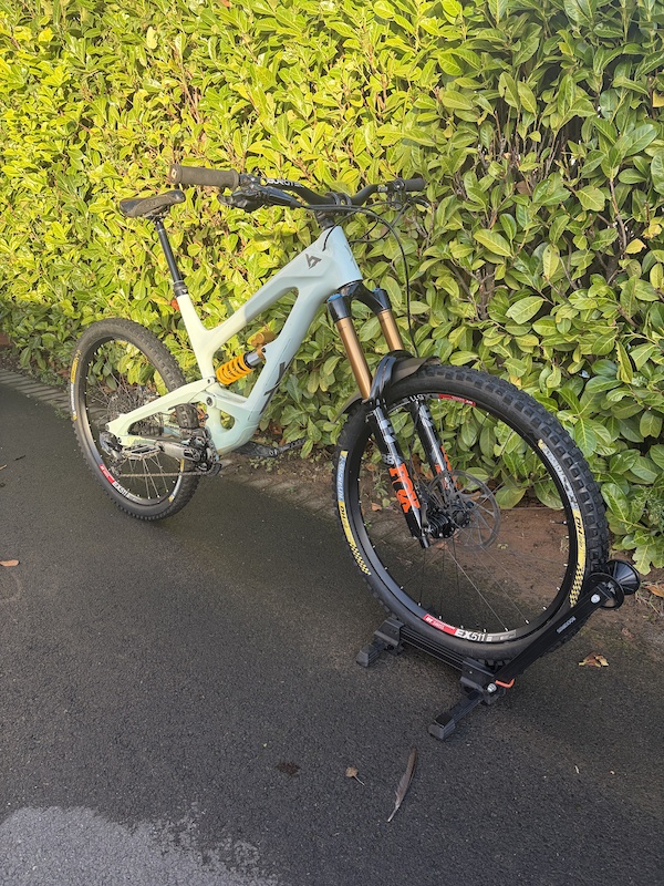 2021 Yt Capra pro cf For Sale