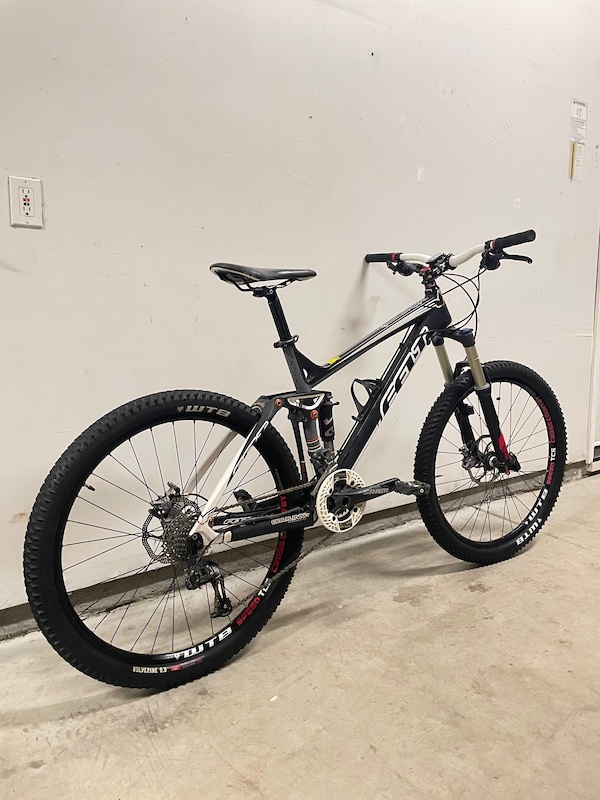 2013 Felt Virtue 3 Pro (Medium) Mountain Bike For Sale