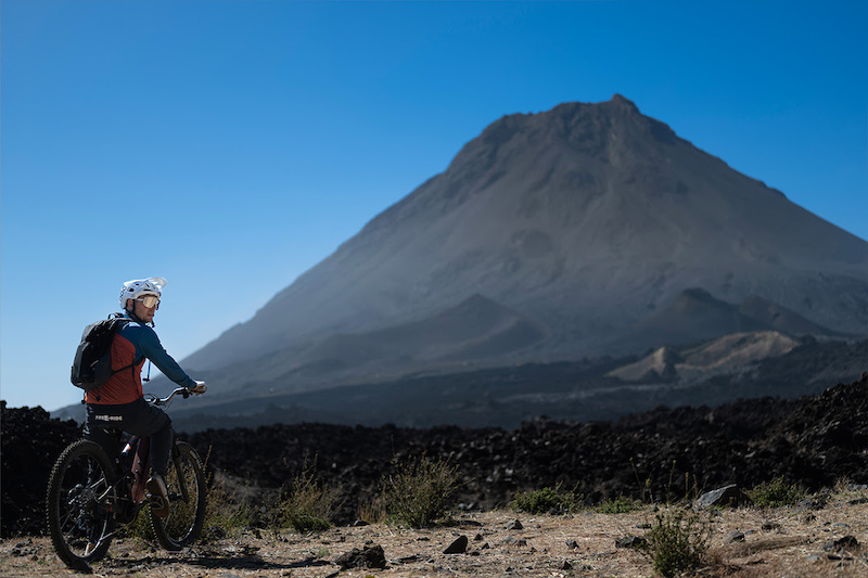 Video: Richard Gasperotti Takes an eMTB to the Top of a Volcano in ...