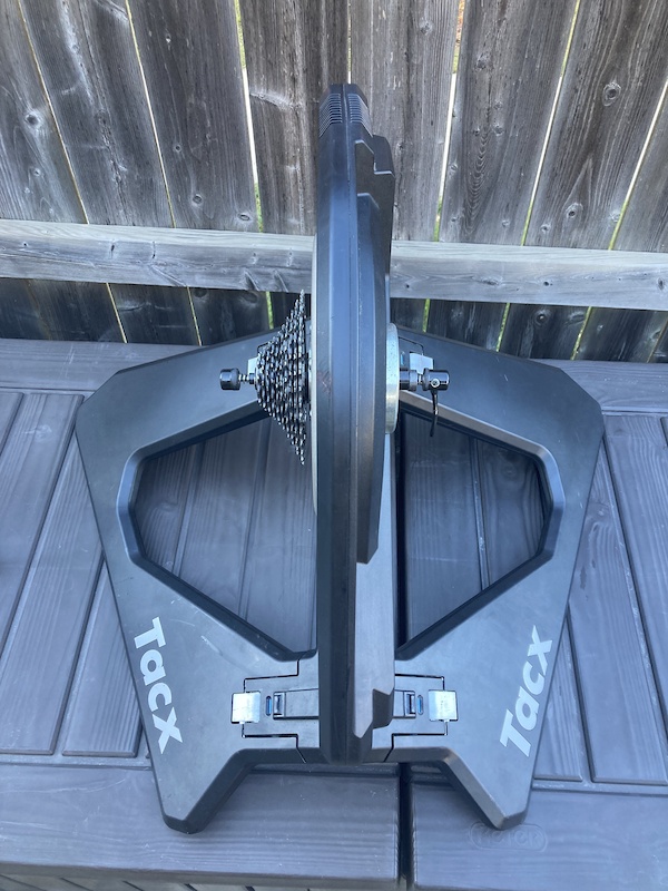 2020 Tacx Neo 2 For Sale