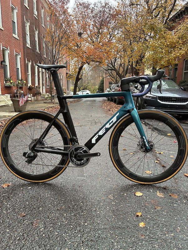 2023 Felt AR 58cm aero road bike axs For Sale