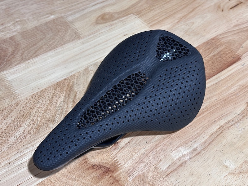 NEW Specialized Power Pro with Mirror 143mm Saddle For Sale
