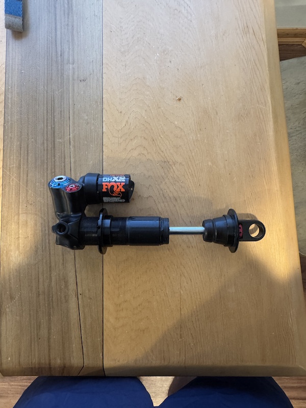 2024 Like new Fox DHX2 205x60 trunnion For Sale