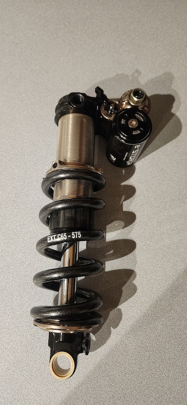 2023 EXT E-STORIA 205X65 trunnion shock For Sale