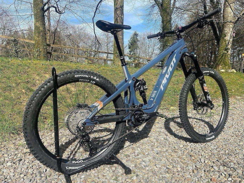 2025 Pivot Shuttle LT Ride SLX/XT For Sale