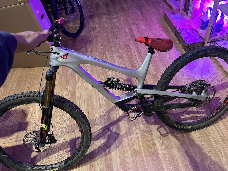 2022 YT Capra pro race slope duro For Sale