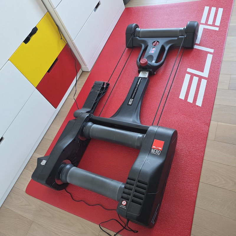 2025 Elite Nero Cycling Trainer Roller + Elite Training Mat For Sale