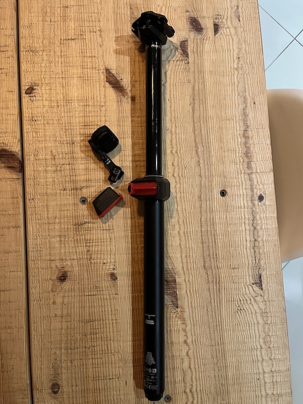 2026 Brand New Rockshox Reverb AXS 31.6x200 with lever For Sale