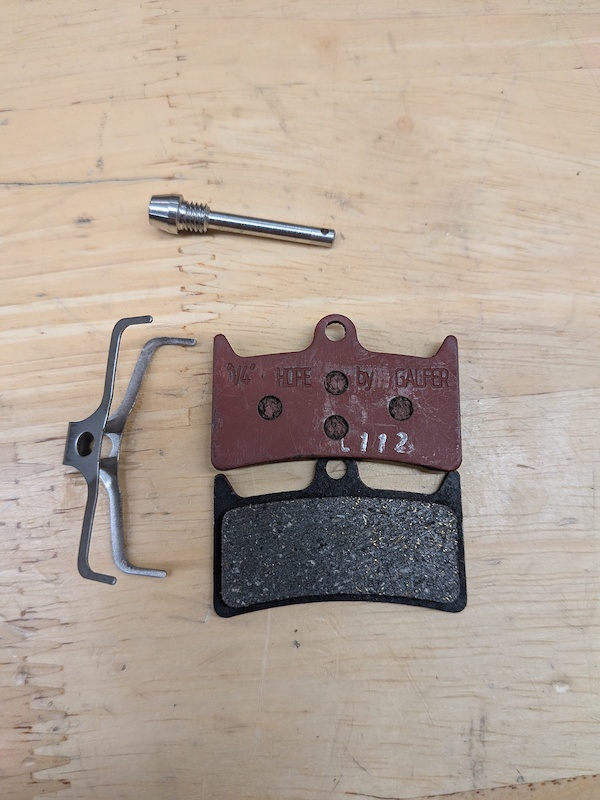 2025 Hope V4 Brake Pads - Red For Sale