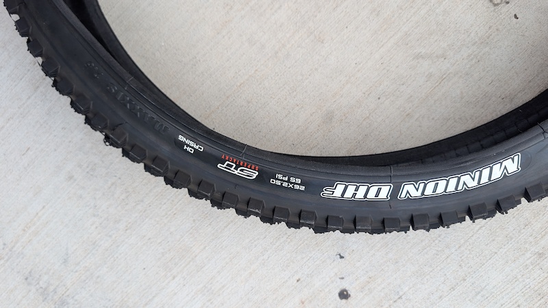 26er tires: Minion, Dampf, Knobby Nic For Sale