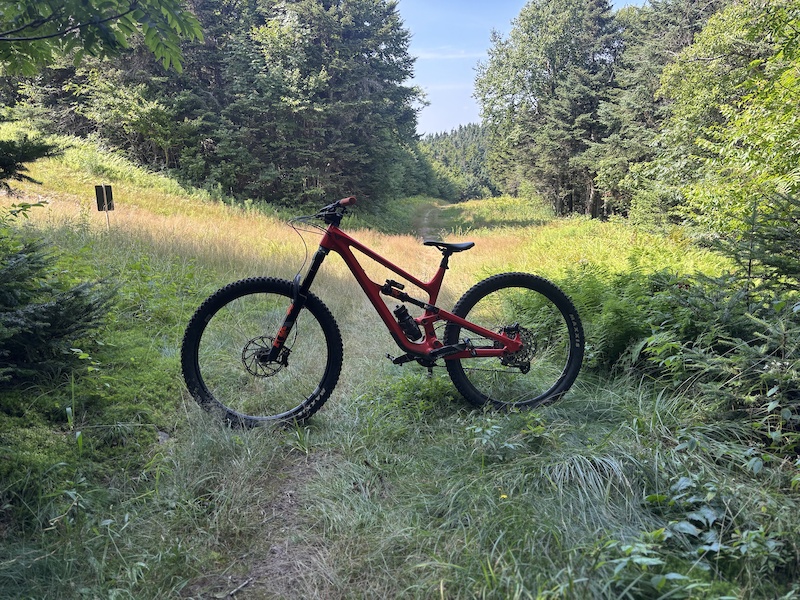 2023 Yt Capra Core 3 large For Sale