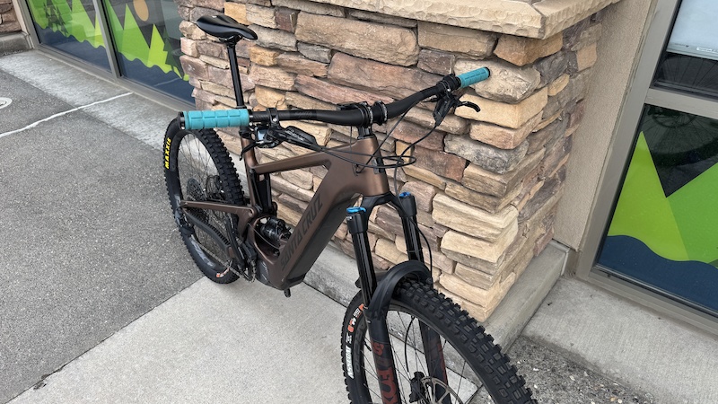 2021 Santa Cruz Bullit For Sale