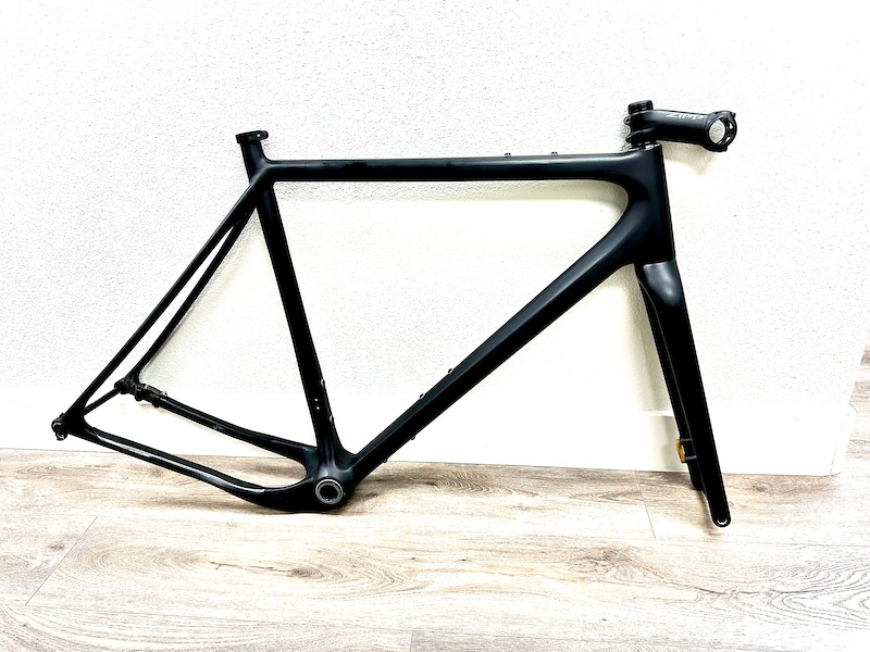 2025 Open Cycles Up frameset, ready to paint, like new For Sale