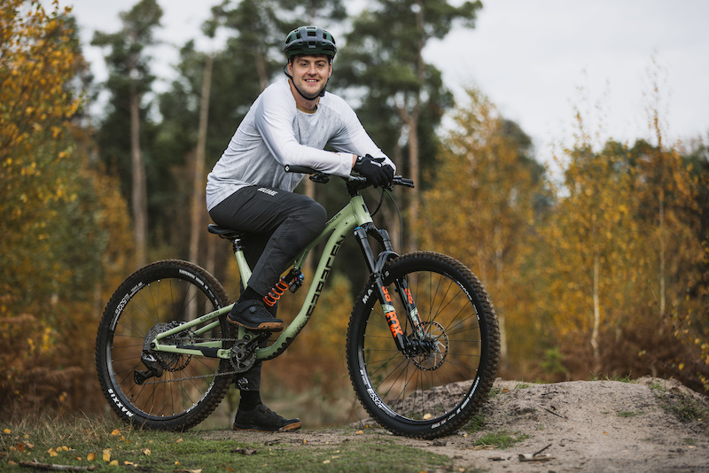 Saracen Announces Re-Signing of Jono Jones - Pinkbike