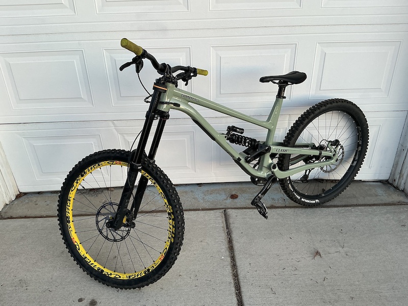 2022 Commencal Clash Origin For Sale