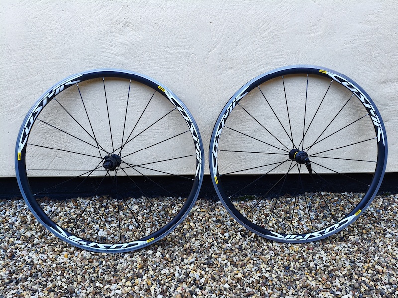 2018 Mavic Cosmic Elite UST Wheelset – Rim Brake For Sale