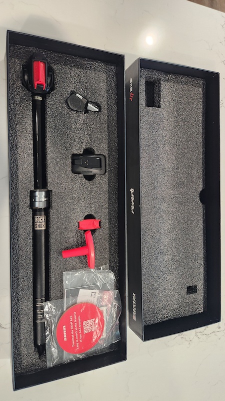 Rock Shox AXS Reverb 31.6 x 170 with controller MINT For Sale