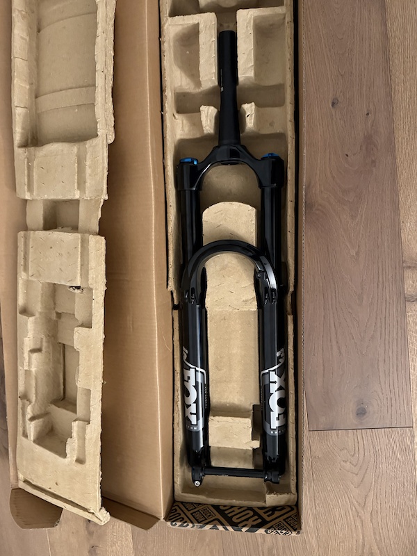 2025 Fox 36 Rhythm 160 GRIP Take-Off 7 3/8" For Sale