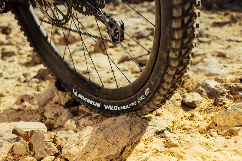 Michelin Launches New Dual-Compound Performance Line Tires - Pinkbike