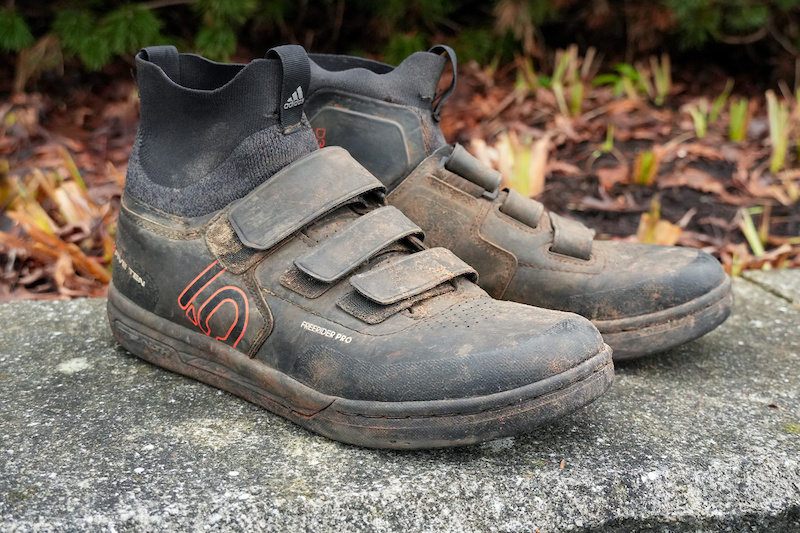 The Good, The Bad, & The Ugly: Pinkbike Editors' Favorite Flat Pedal ...