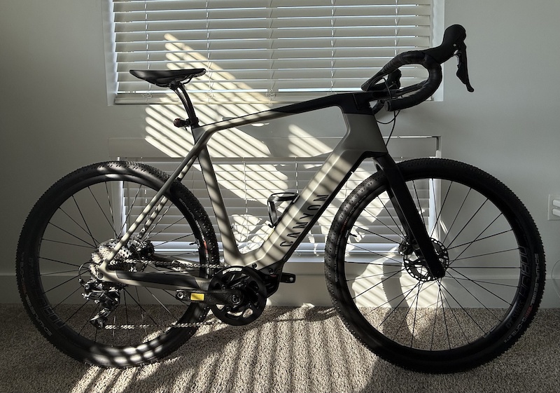 2023 Canyon Grail ON CF7 Frame Size XL New w/ 4 Miles! For Sale