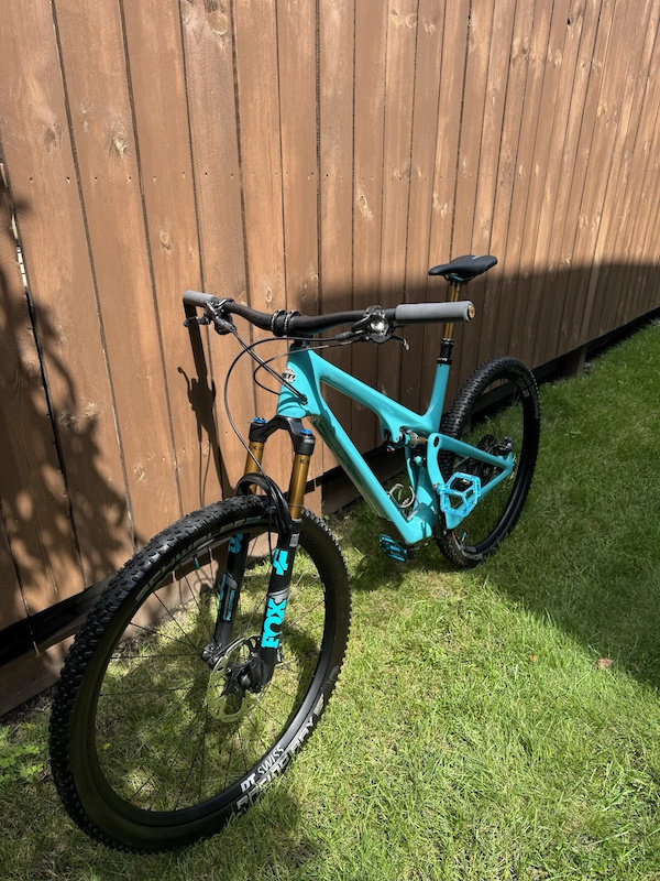 2022 Yeti SB115 Turq Size XL. Fox Factory Suspension For Sale