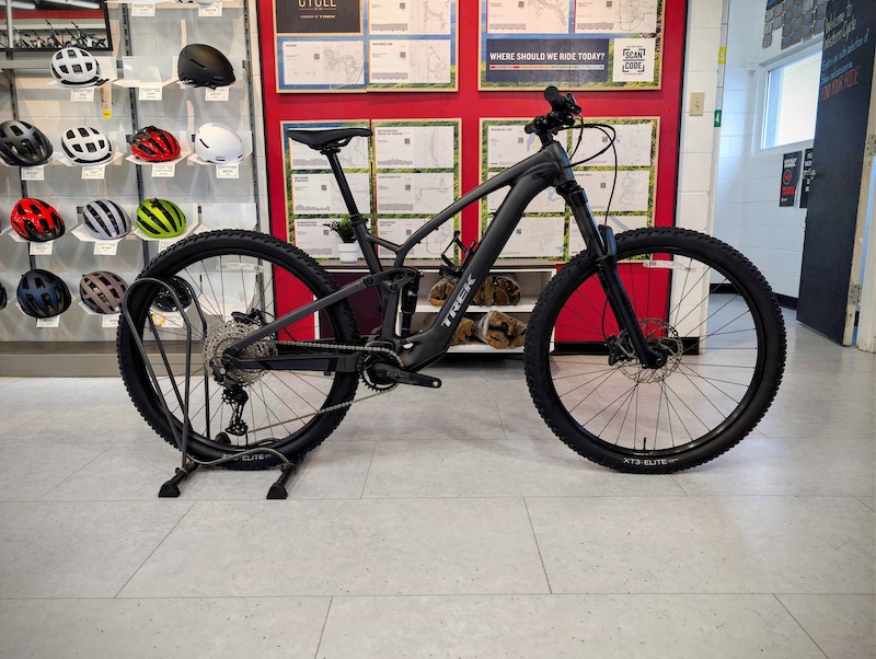 2023 FUEL EXe 5 Deore L Matte Dnister Black For Sale