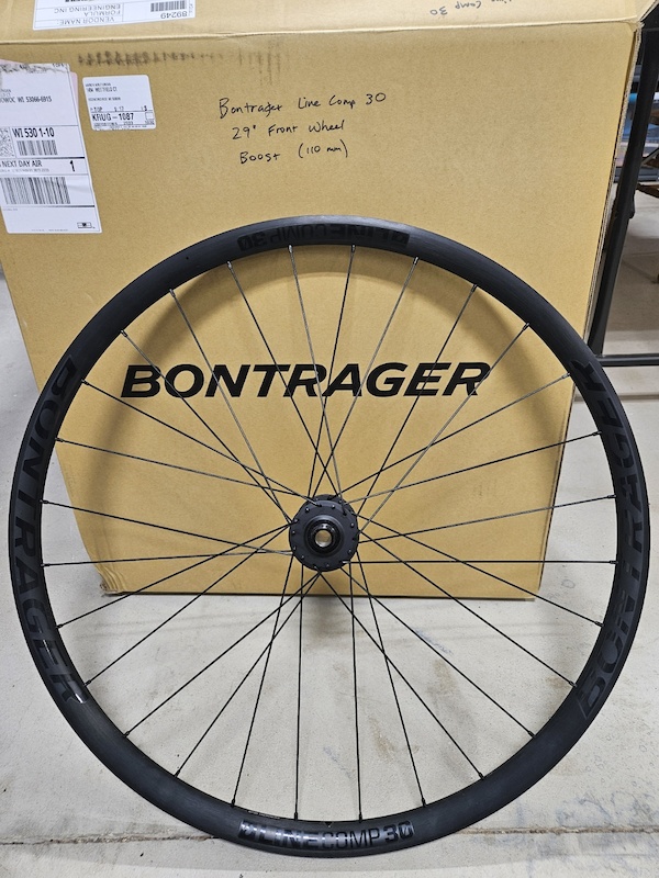 2023 Bontrager Line Comp 30 29" Front Wheel 110x15 NICE For Sale