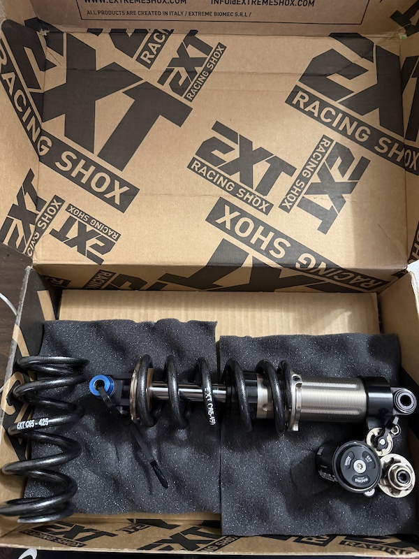 2025 EXT e-storia shock For Sale