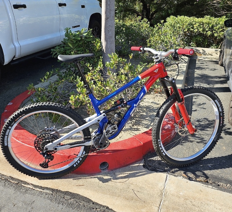 2025 YT JEFFSY UNCAGED 13 MX LARGE For Sale