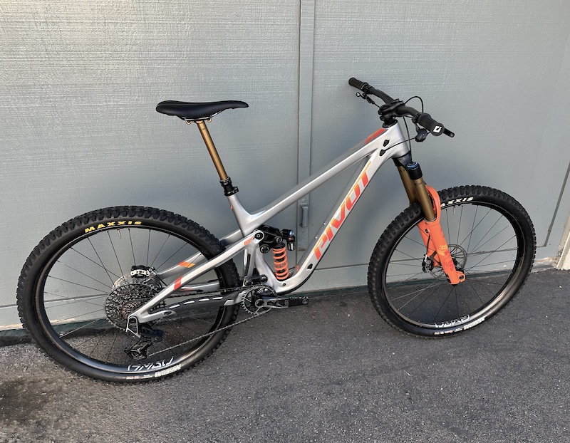 2023 Pivot Firebird XO Transmission and Carbon Wheels For Sale