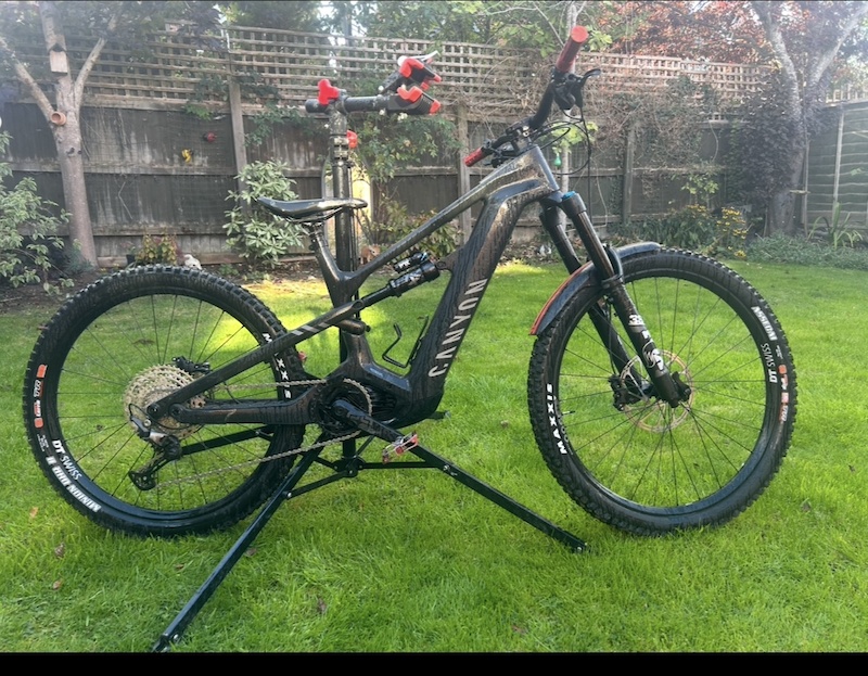 2025 Canyons Strive On CFR Underdog E Bike For Sale