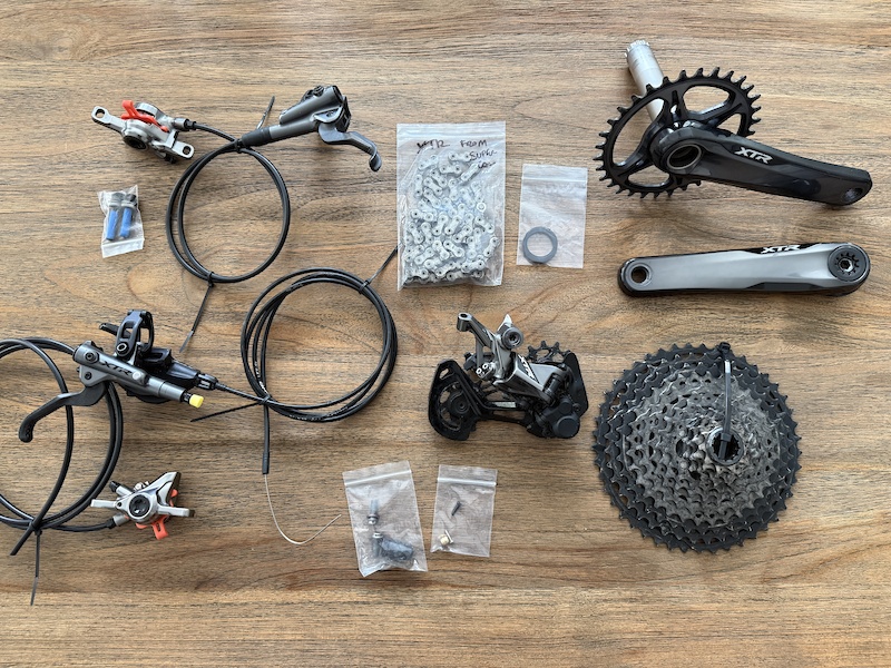 2023 XTR M9100 Race Complete Groupset w/ Two Piston Brakes For Sale