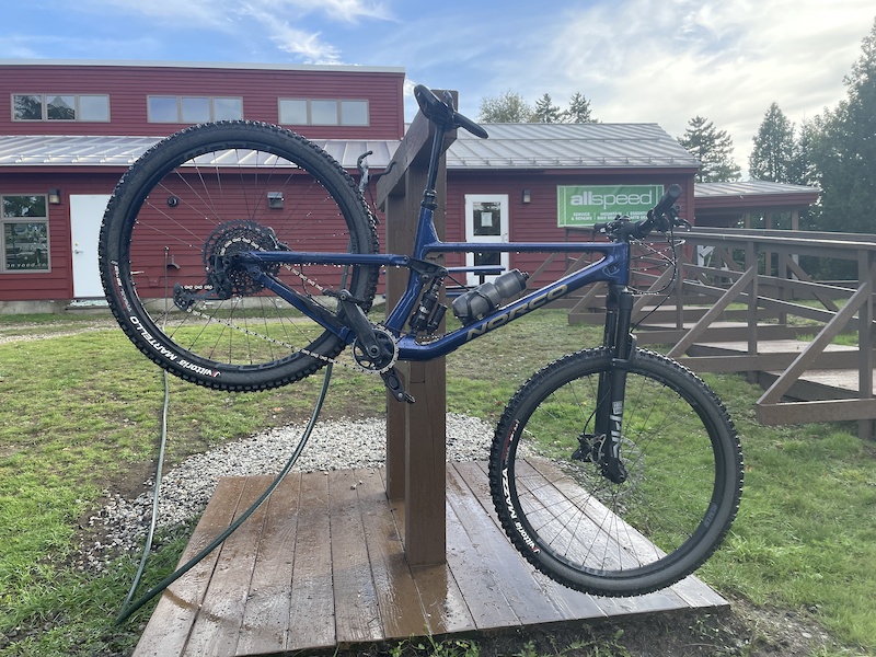 2023 Norco Optic C2 Full Suspension + Thule Bike Rack For Sale