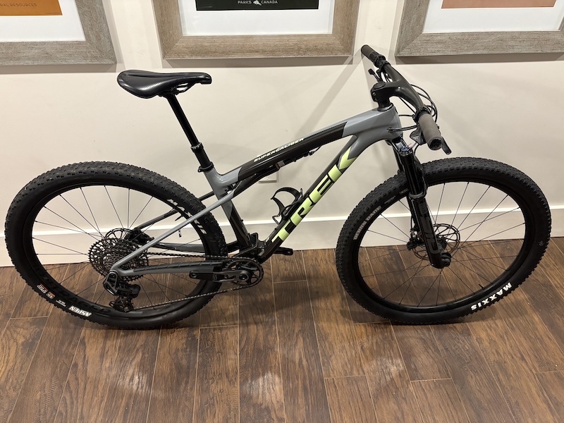 2025 Trek Supercaliber 9.8 XO RSL Medium For Sale