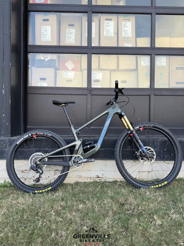 2022 Santa Cruz Bronson CCX01AXS RSVMX Motorcycle For Sale