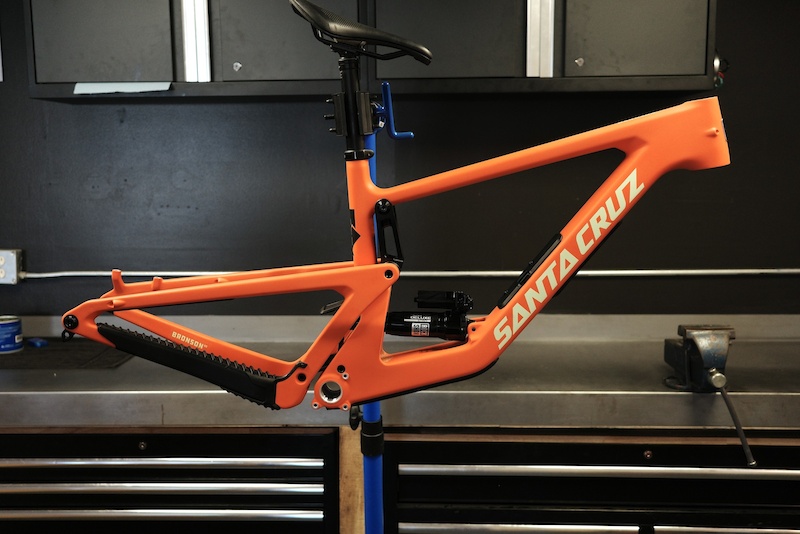 2023 Santa Cruz Bronson CC MX 23 M frame For Sale