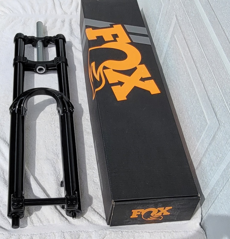 2021 NEW FOX 40 P-SE, updated GRIP X2 Damper + Orange LL's For Sale
