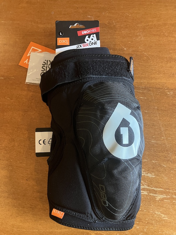 2025 661 SixSixOne DBO Knee pads Large, Black, NEW For Sale