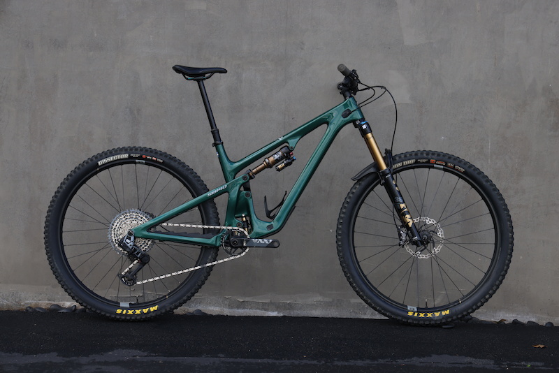 2024 Yeti SB140 Emerald Custom Build Carbon wheels For Sale