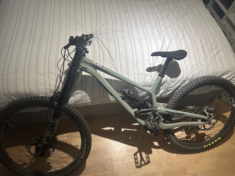 2021 Commencal Furious essential For Sale