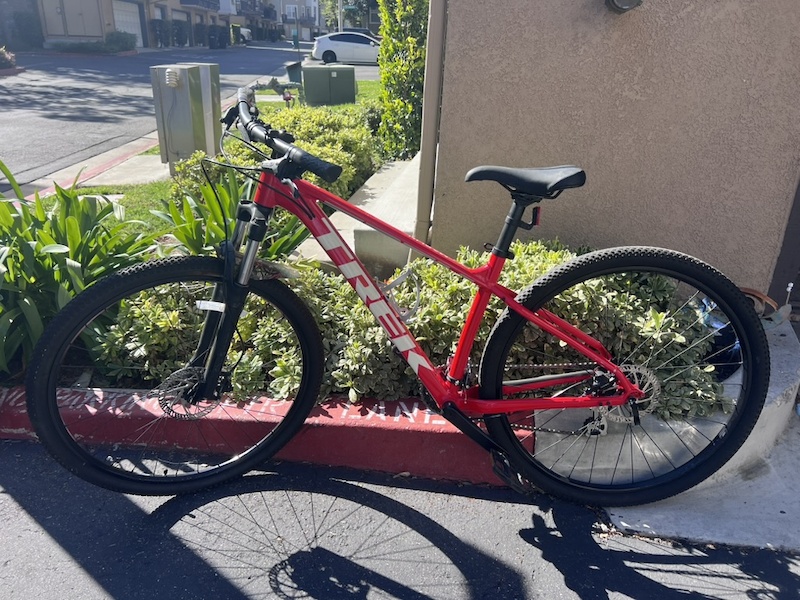 2021 Trek Marlin 5, Medium, 29in tires For Sale