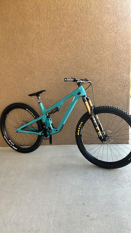2026 Yeti SB120 Size Large Custom For Sale