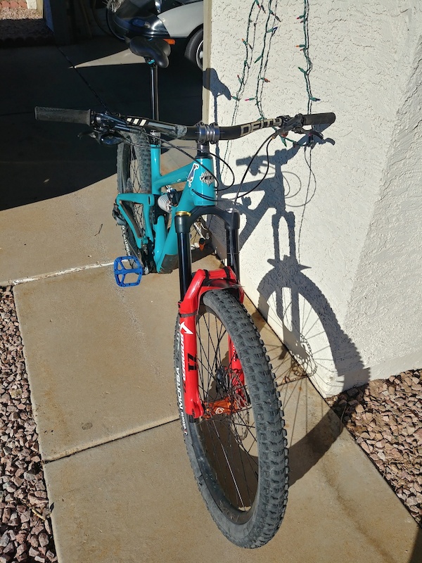 2020 Yeti SB165 Large with Carbon Wheels! For Sale