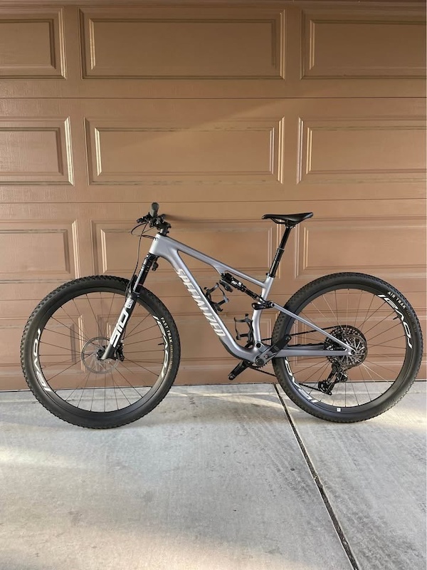 2026 Specialized Epic 8 Pro + Flight Attendant (Medium) For Sale