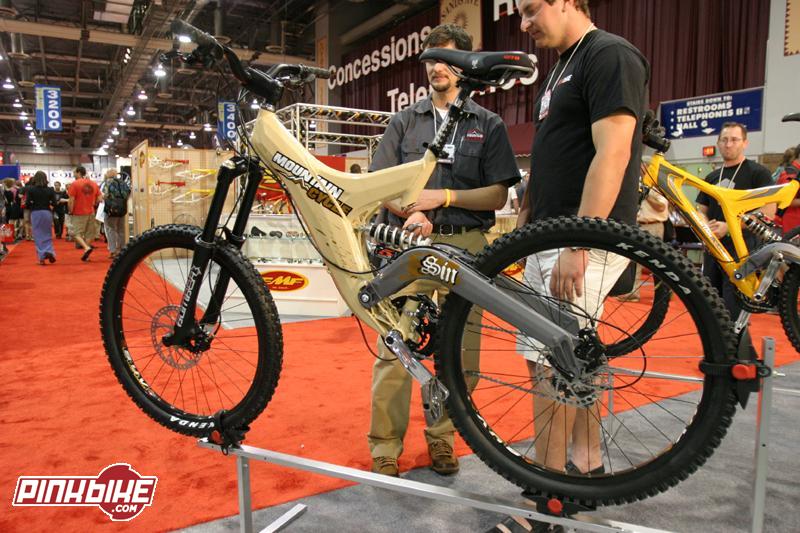 MountainCycle Shockwave Bike Check Vital MTB, 45% OFF