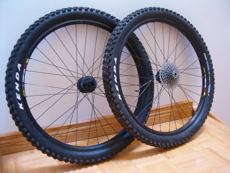 Mavic EN 321 Disc- ALMOST BRAND NEW For Sale