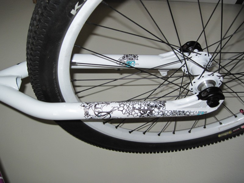 DMR Trailblade II 20 mm thru White For Sale