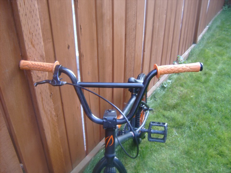 Bmx verde vex bike 500 OBO For Sale