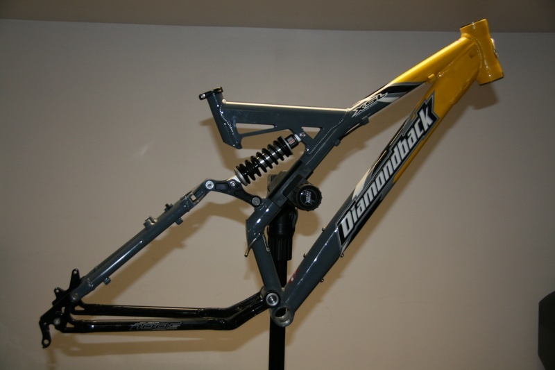 2002 Used! 16" 02 Diamondcack XSL Frame Only! For Sale